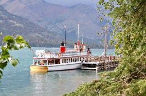 Waterton Lakes National Park – Meandering My Way…