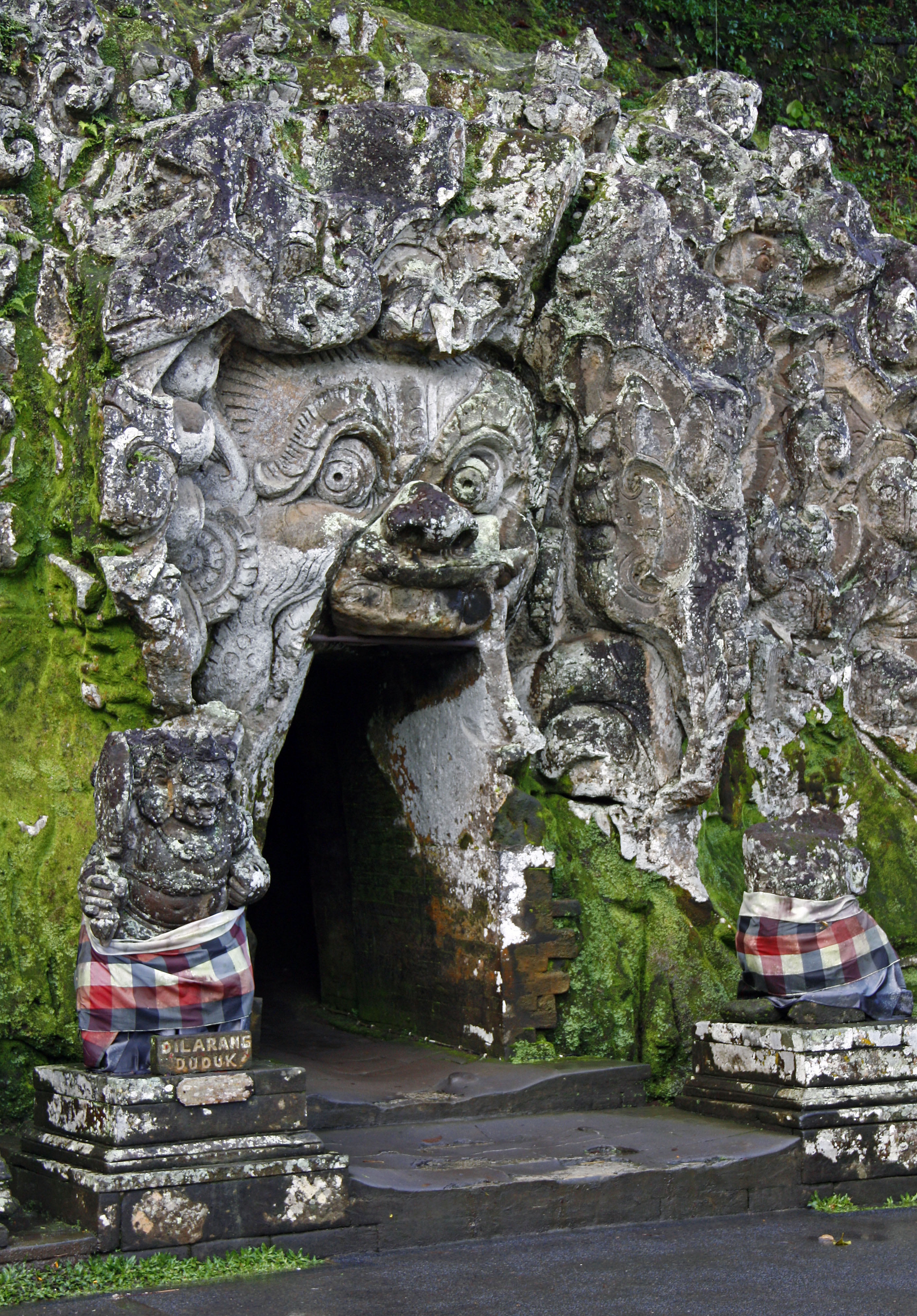 Balinese Temples – Meandering My Way…