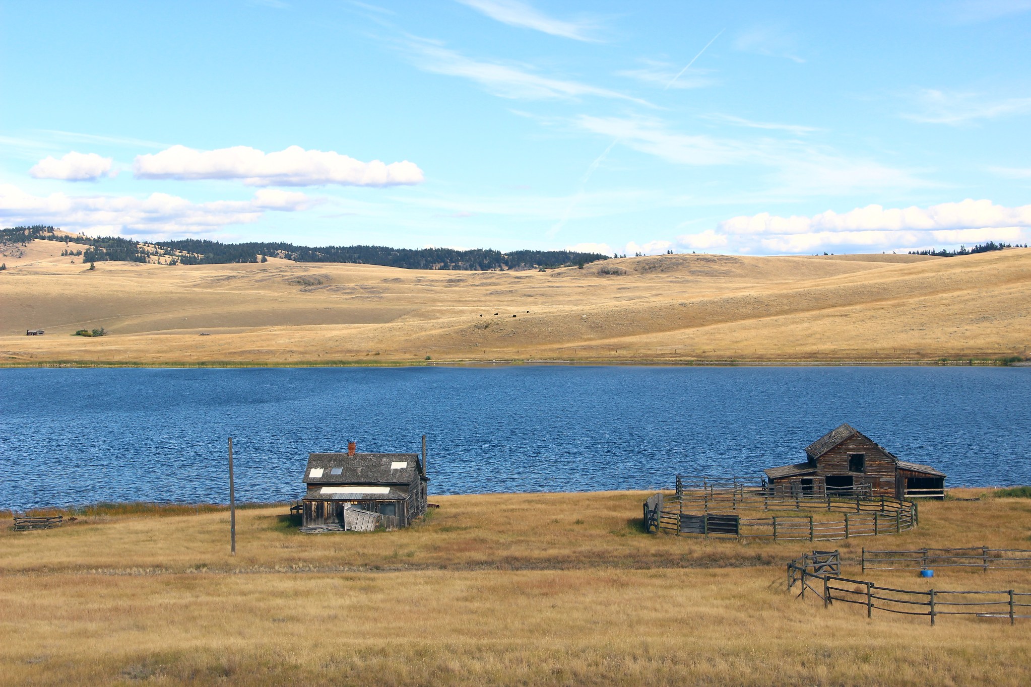 Road-Tripping Along Route 5A – Meandering My Way…