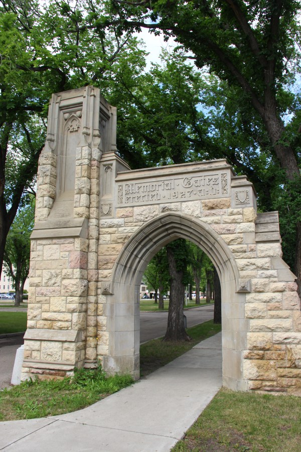 Saskatoon, Saskatchewan – Meandering My Way…